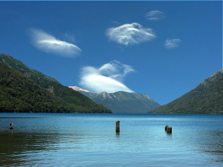 Villa Traful y el curioso bosque sumergido, en Argentina – Hoteles en